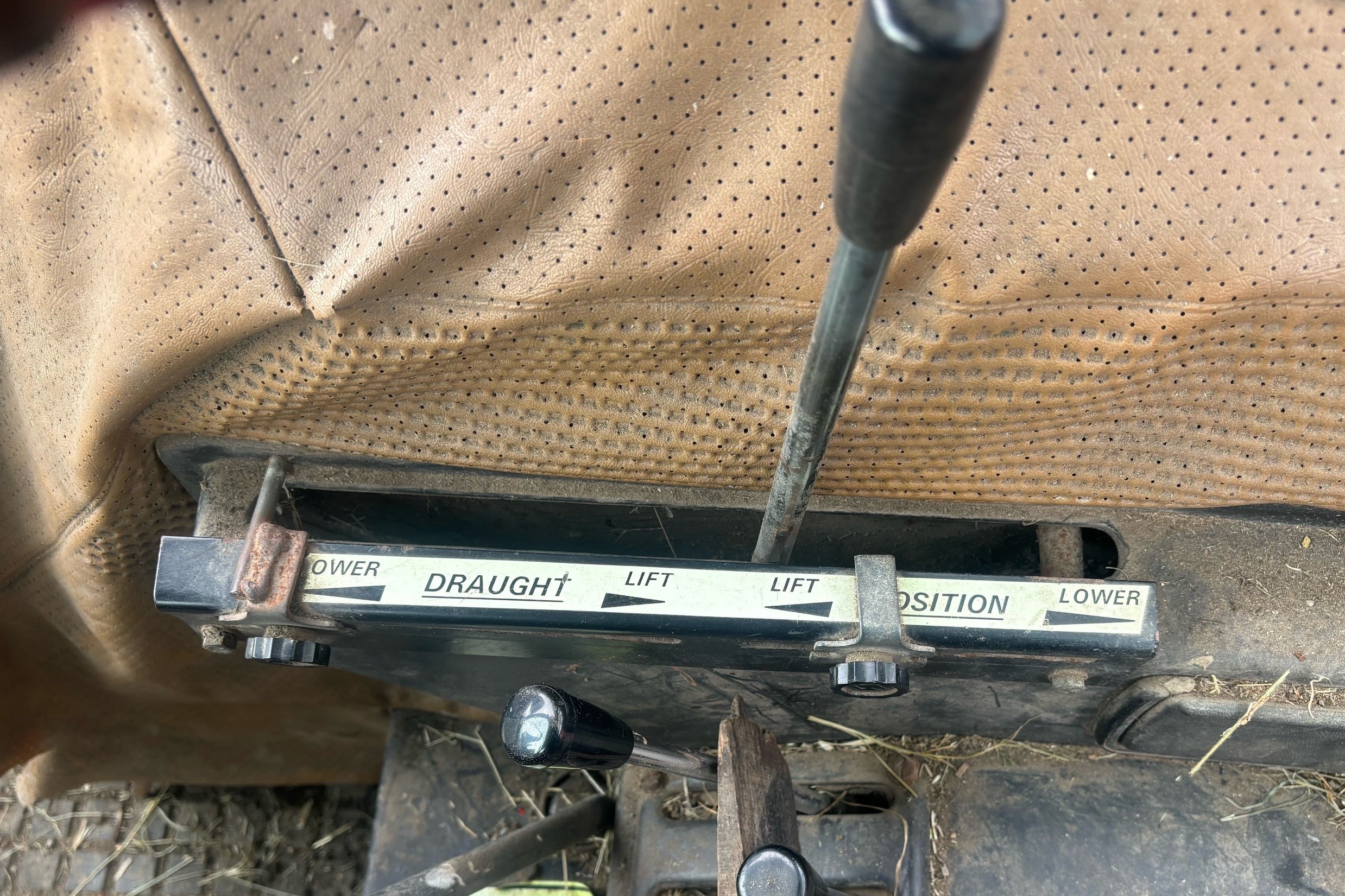 CTJ3999 - Decal (Draught - Position) | Tractor Spare Parts